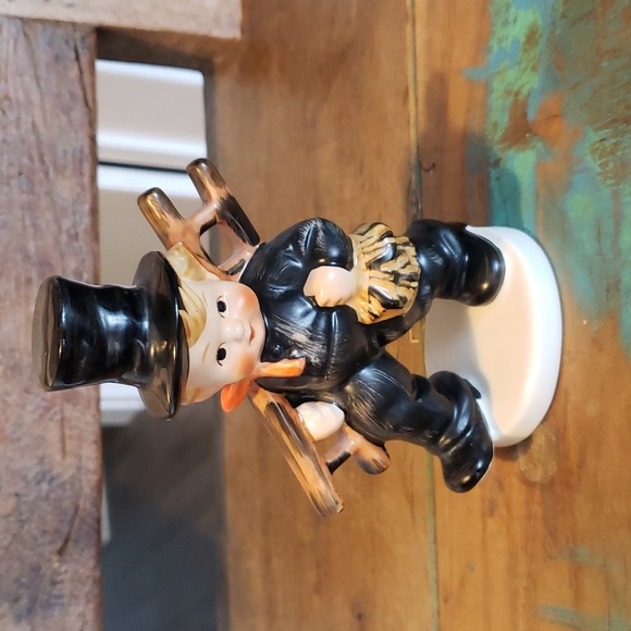 Goebel | Art | Gospel Chimney Sweep Figurine | Poshmark